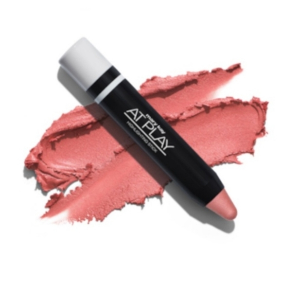 Mary Kay | Makeup | Mary Kay At Play Rose Gold Highlighting Stick New ...
